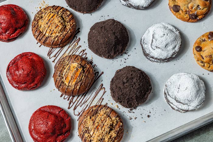 how to cook little caesars cookies