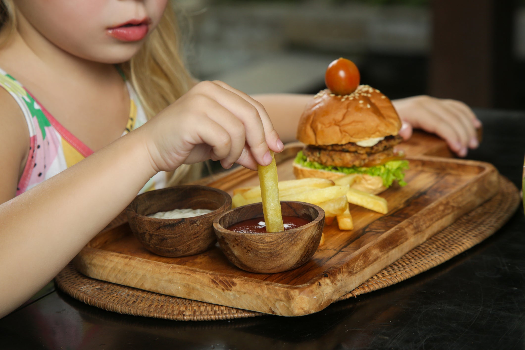 29 Rude Things You Shouldn't Do At Restaurants