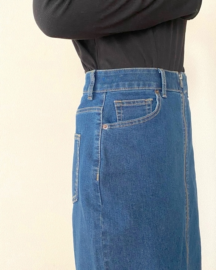 【GU】2990円→2490円に値下げ中！下半身がスッキリ見える「おしゃれスカート」過去イチの大当たりかも…！《着用レビュー》【画像・動画】