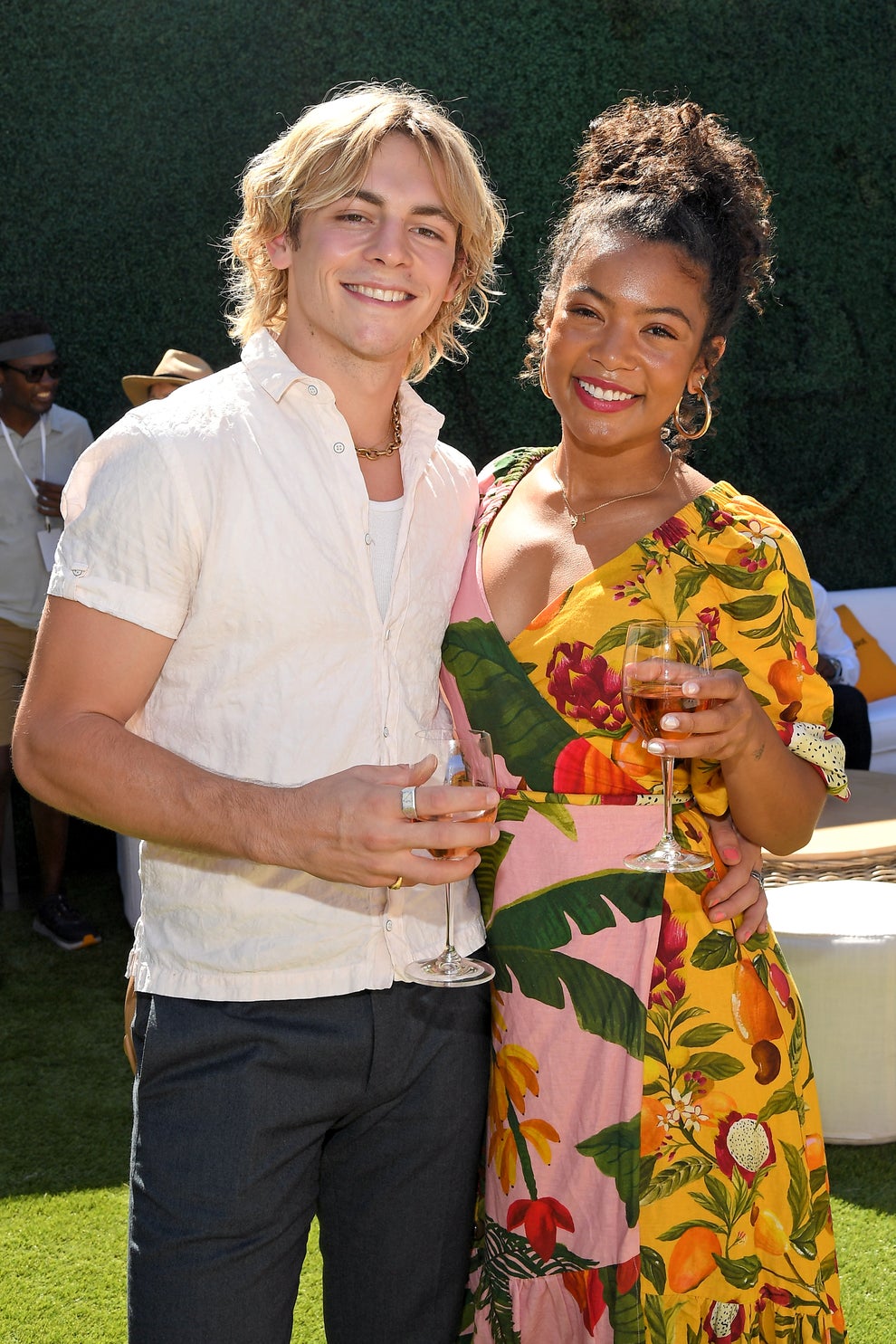 Celebrities Who Dated Their Costars