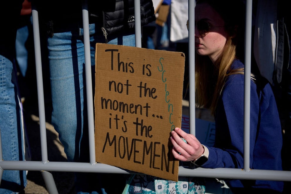 The 38 Most Clever Protest Signs From "Stand Up For Science" Protests