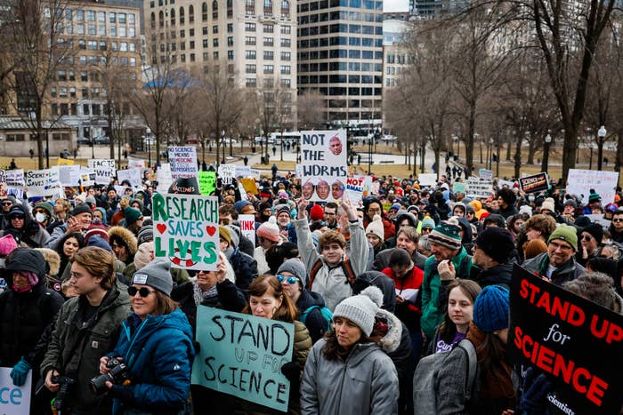 The 38 Most Clever Protest Signs From "Stand Up For Science" Protests