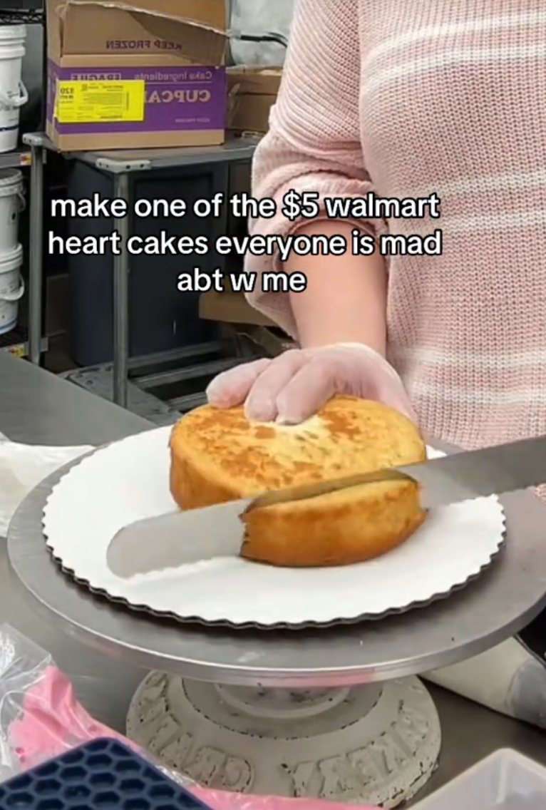 Walmart's $25 'Vintage Heart Cake' Drama, Explained