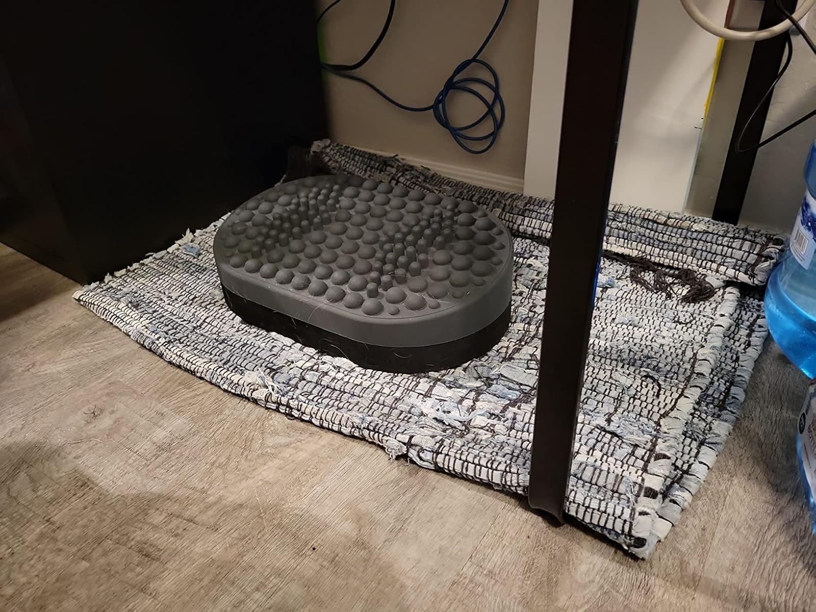 37 Best Foot Stools For Under Desks Of 2025