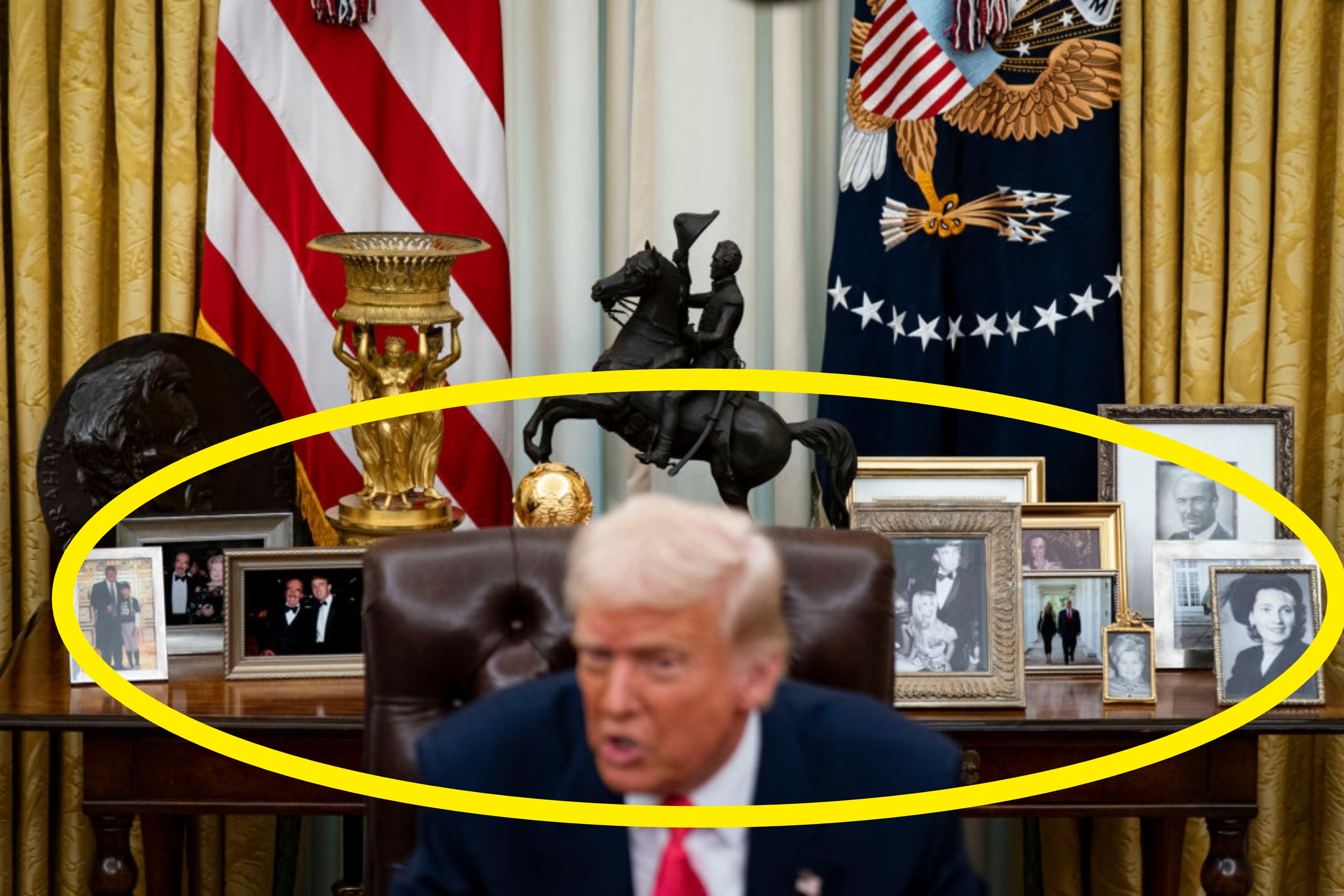 Here's What Donald Trump's Diet Coke Button In The Oval Office Looks Like