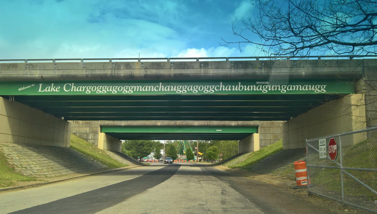 Weekly Roundup: 20 Absurdly Funny Signs You Need To See
