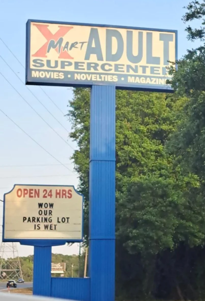 Weekly Roundup: 20 Absurdly Funny Signs You Need To See