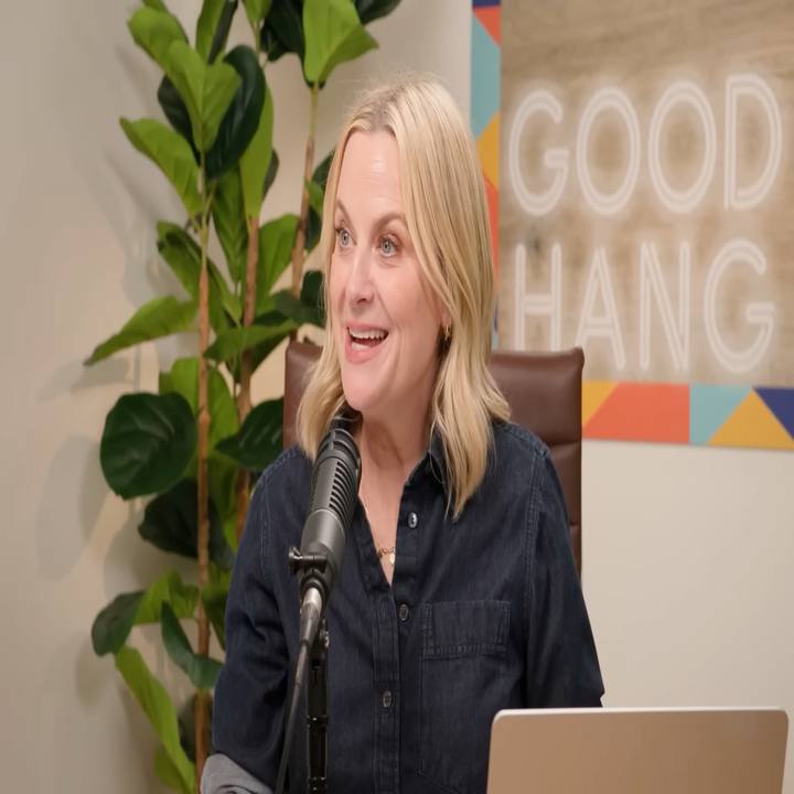 Rashida Jones And Amy Poehler On Parks And Rec Casting