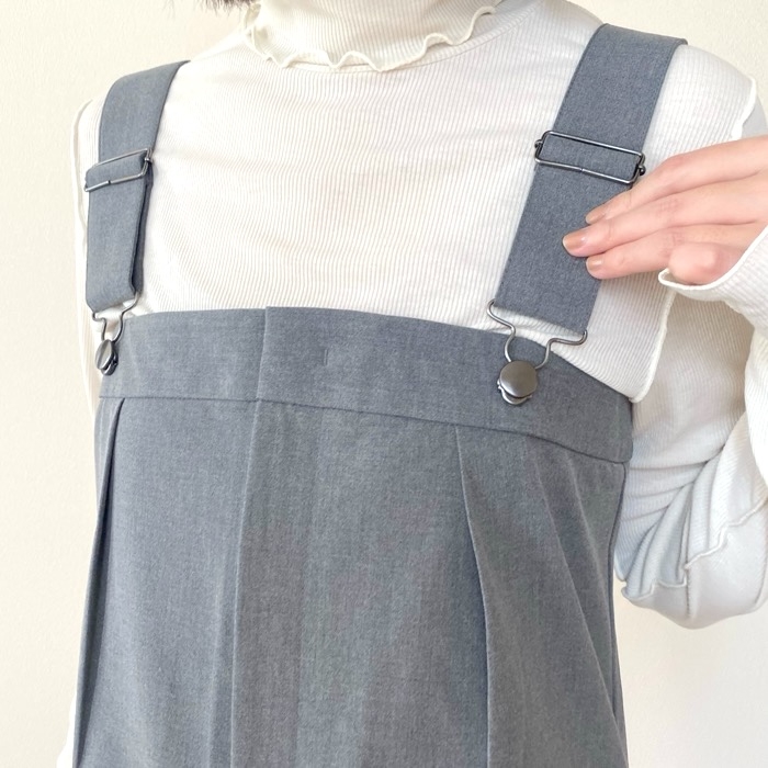 【GU】3990円→990円は破格すぎるって…！お尻や太ももが目立たない「ゆったりパンツ」はくだけで旬コーデが完成します！《着用レビュー》【画像・動画】