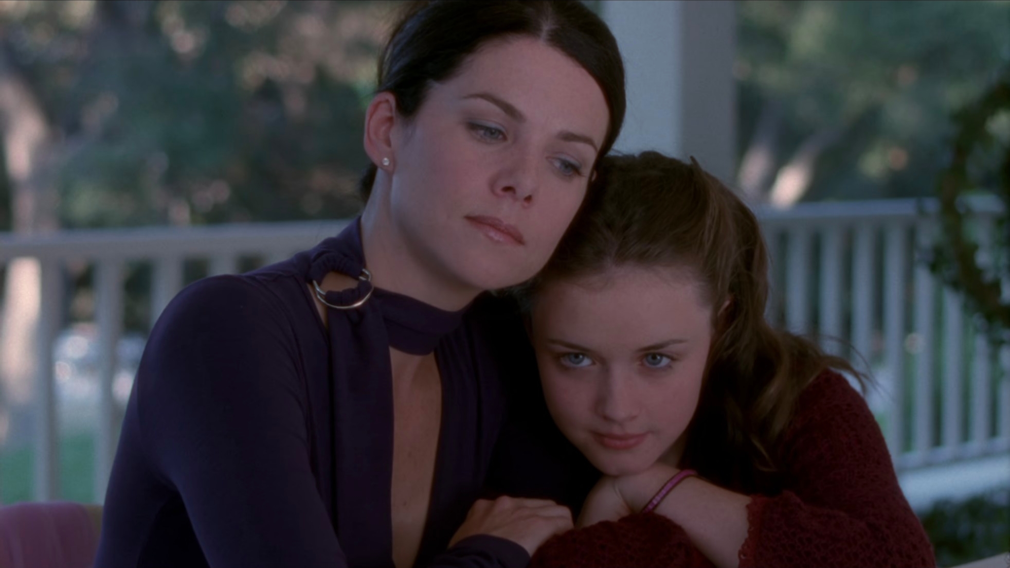 25 Gilmore Girls Behind-The-Scenes Facts For 25 Years