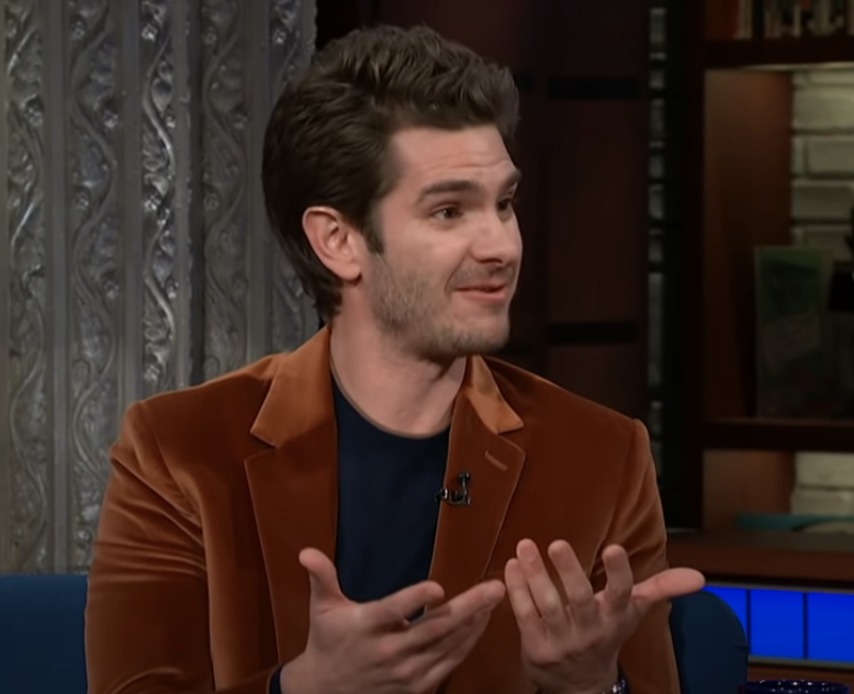 Oscars: Andrew Garfield's Goldie Hawn Tribute To Mom
