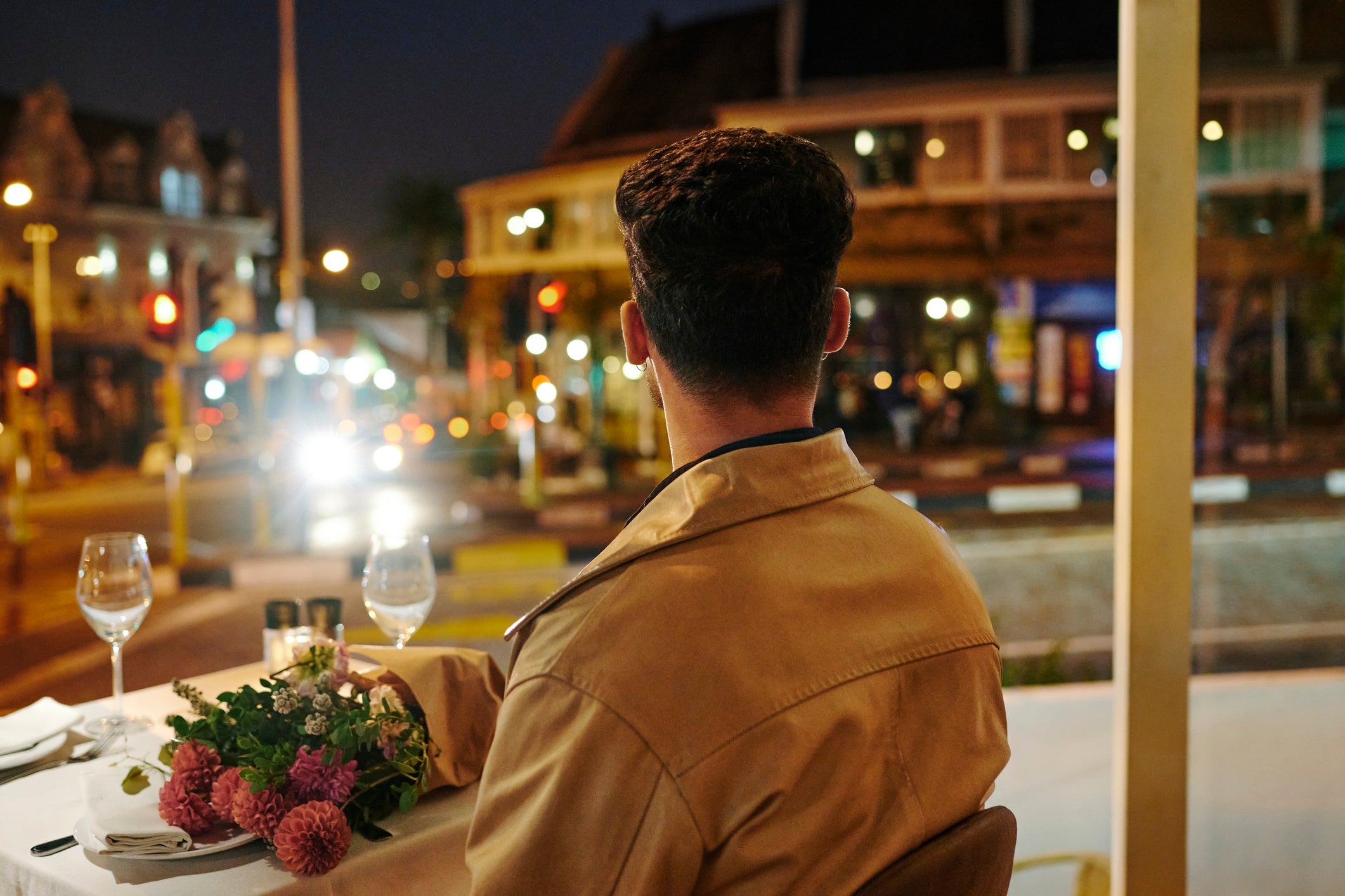 21 Hard Parts Of Dating Again After Your Partner Died