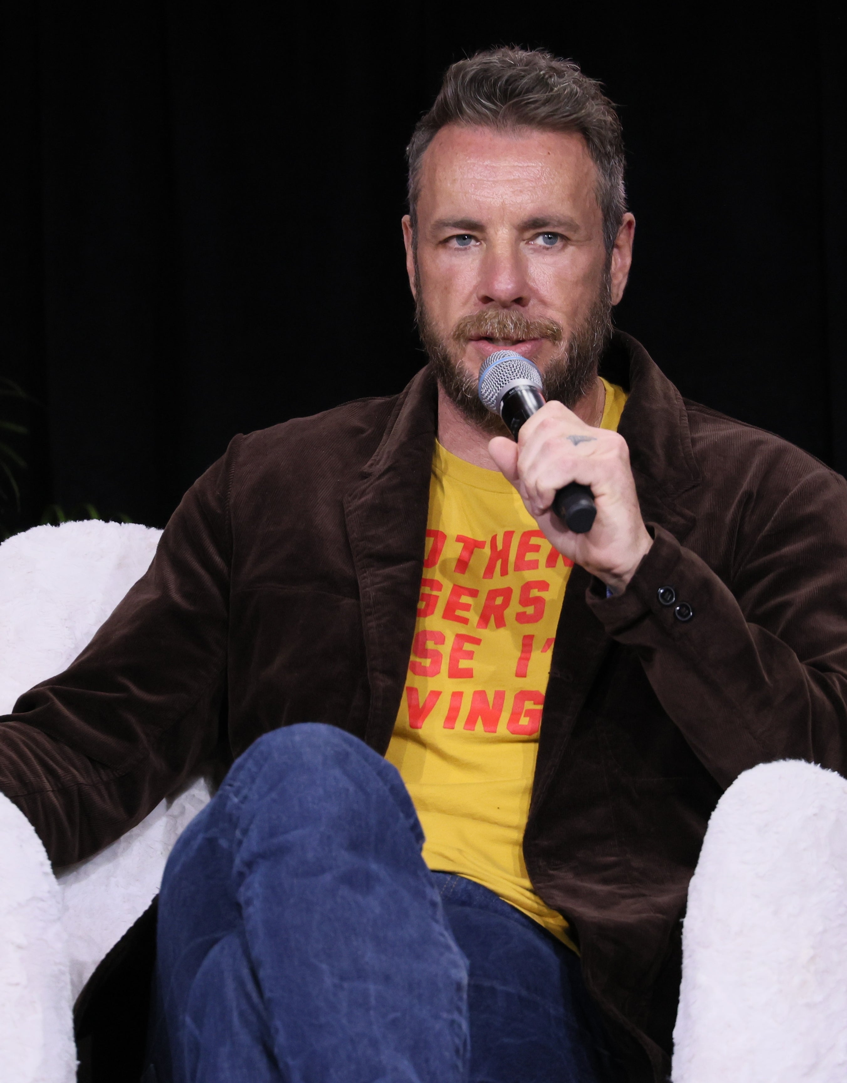 Dax Shepard On Flirting With Men And Women, Queerbaiting Allegations