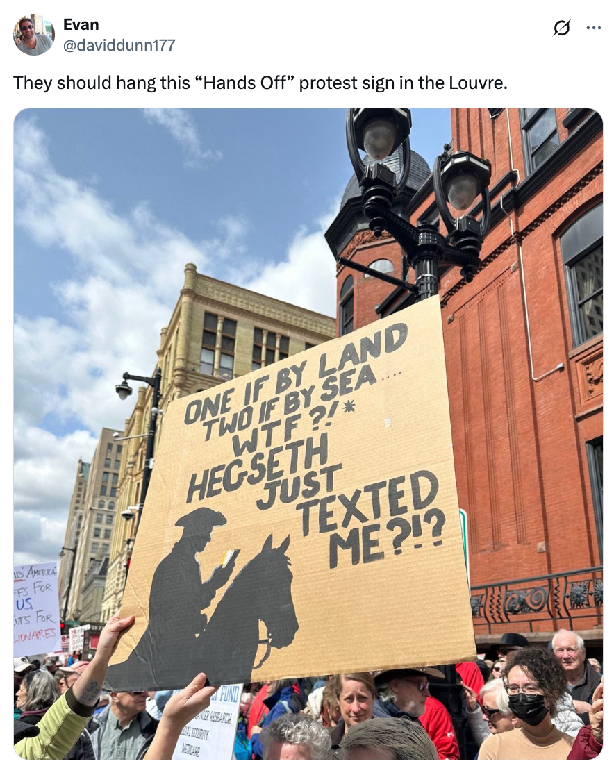 45 Of The Funniest Anti-Trump Protest Signs