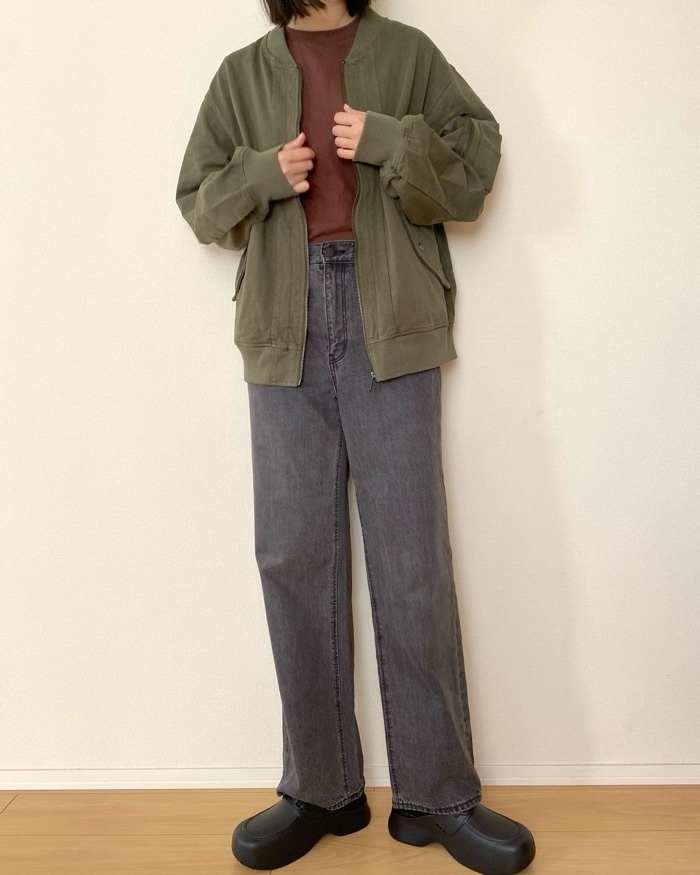 【GU×アンダーカバー】4990円→2990円に値下げ中！さっと羽織るだけで可愛い「ゆったりブルゾン」大きめポケットが使いやすい！《着用レビュー》【画像・動画】