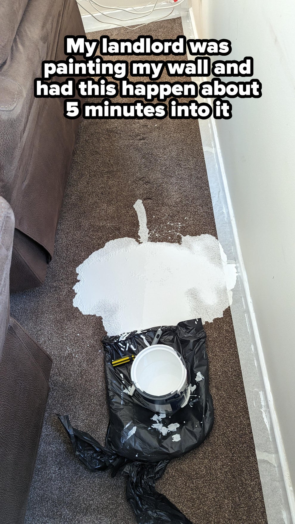 50 Absolutely Terrible Landlords Who Tried To Fix An Apartment And ...