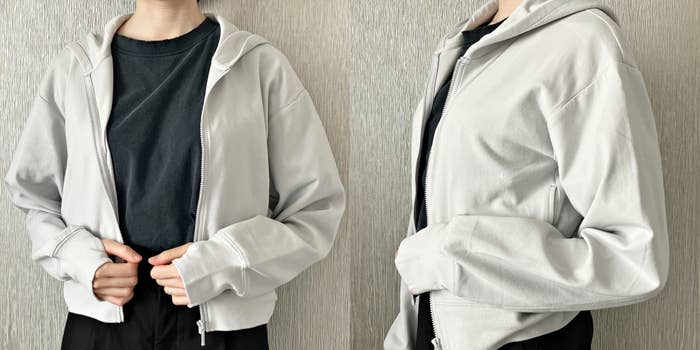 【GU】2290円→1690円に値下げ中！「最強のUVカットパーカー」「手の甲まで日差しをガード」ビヨ〜ンと伸びる『着る日焼け止め』サラサラで最高に気持ちいいの！《着用レビュー》