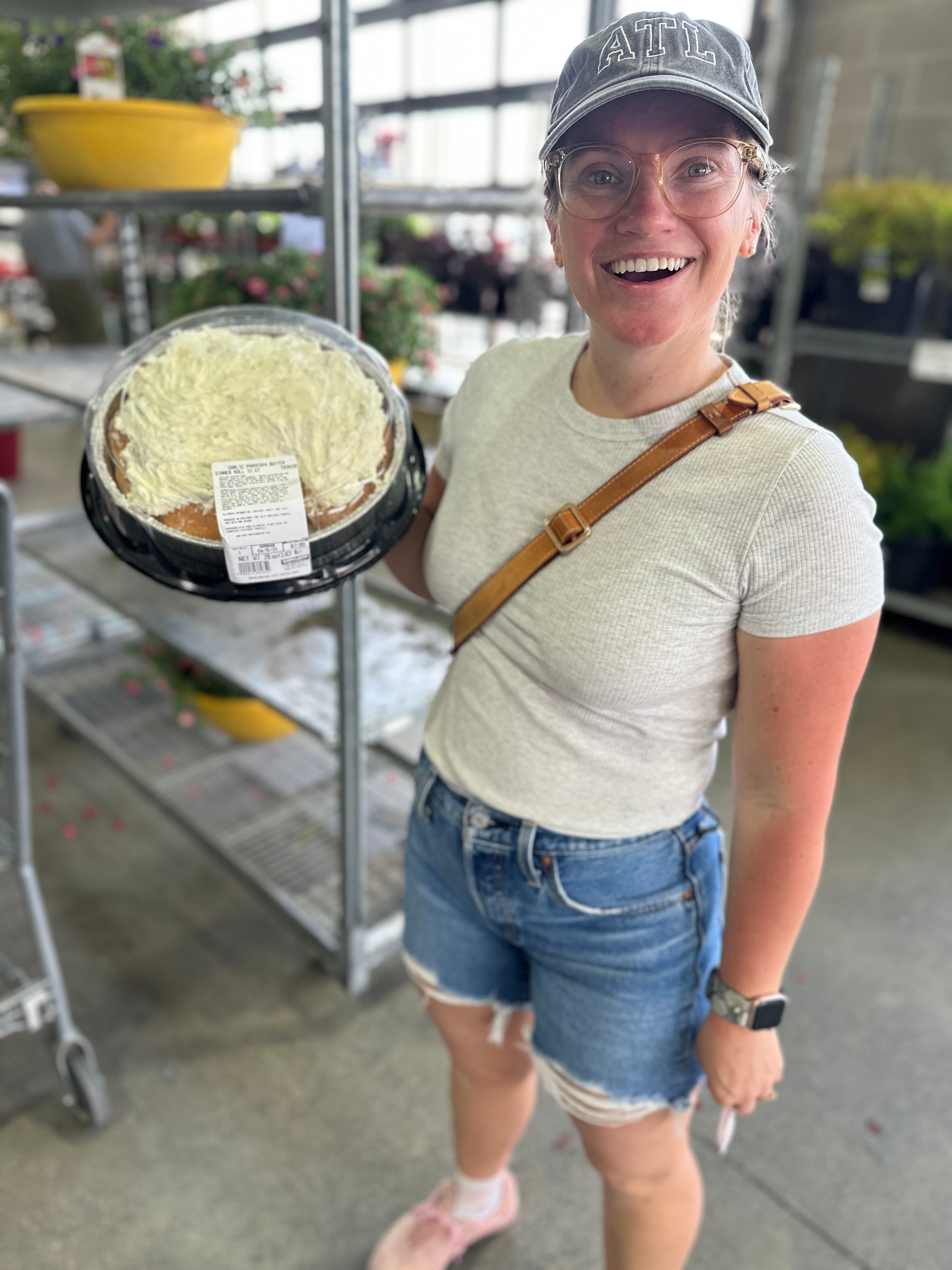 Costco's New Garlic Butter Rolls Review — Worth It?