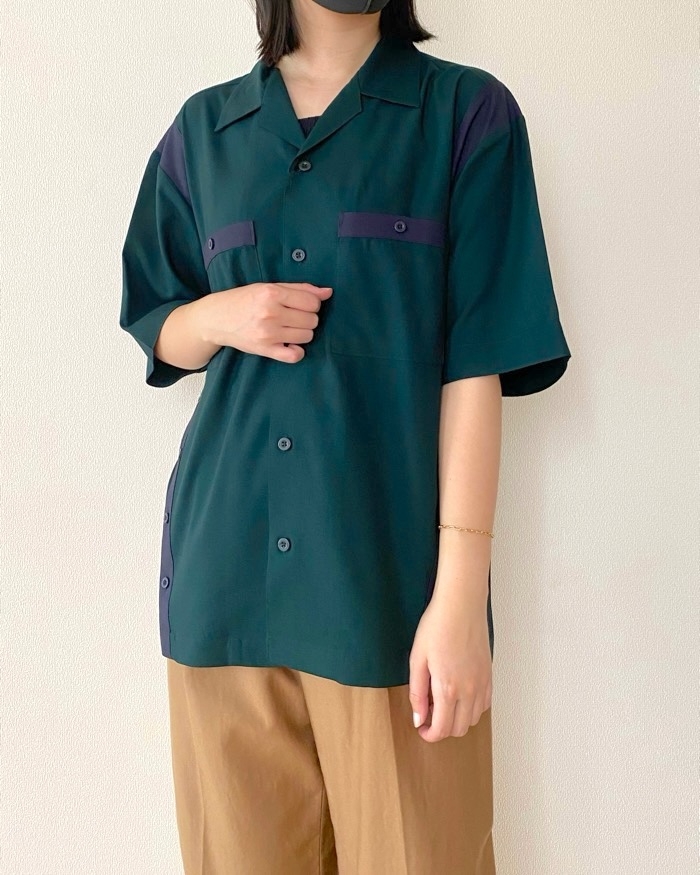 【GU】2990円→1490円に値下げ！シルエットがかわいい『レトロ風トップス』二の腕をカバーしてくれてありがたい！《着用レビュー》【画像・動画】