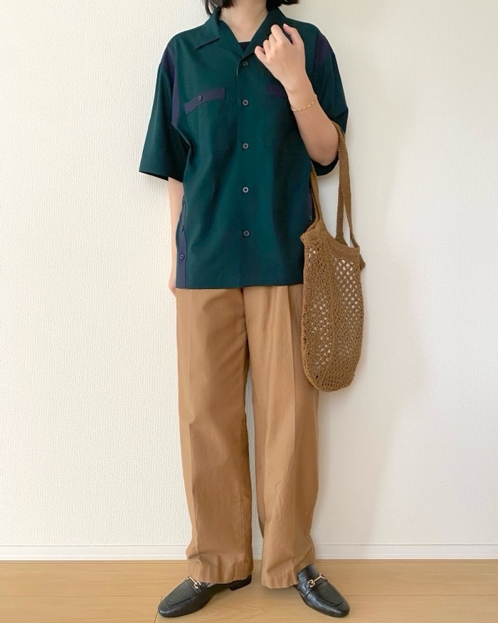 【GU】2990円→1490円に値下げ！シルエットがかわいい『レトロ風トップス』二の腕をカバーしてくれてありがたい！《着用レビュー》【画像・動画】