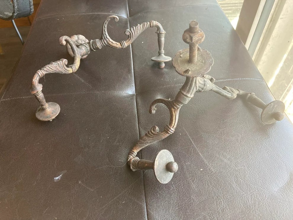 51 Weird Items Identified By People On The Internet