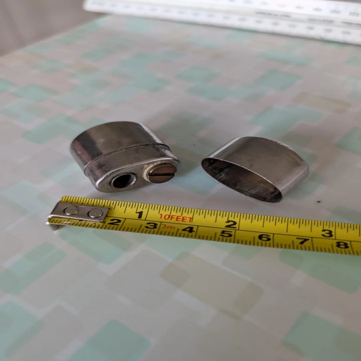 51 Weird Items Identified By People On The Internet