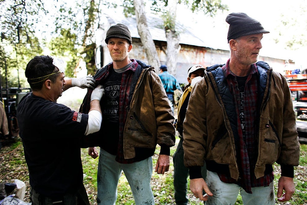 50 Wild Photos Of Celebs With Their Stunt Doubles