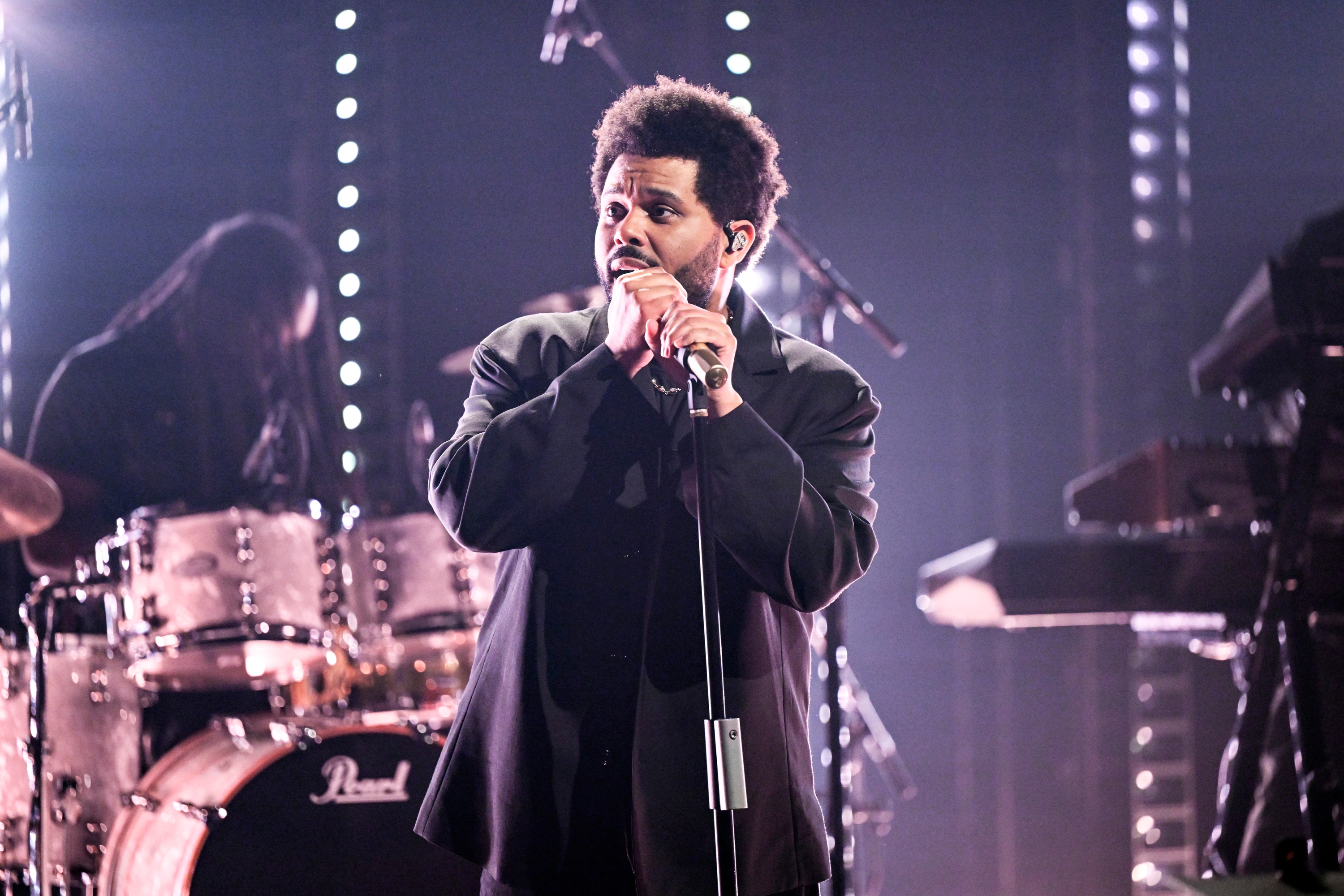 The 90 Best Quotes And Song Lyrics By The Weeknd