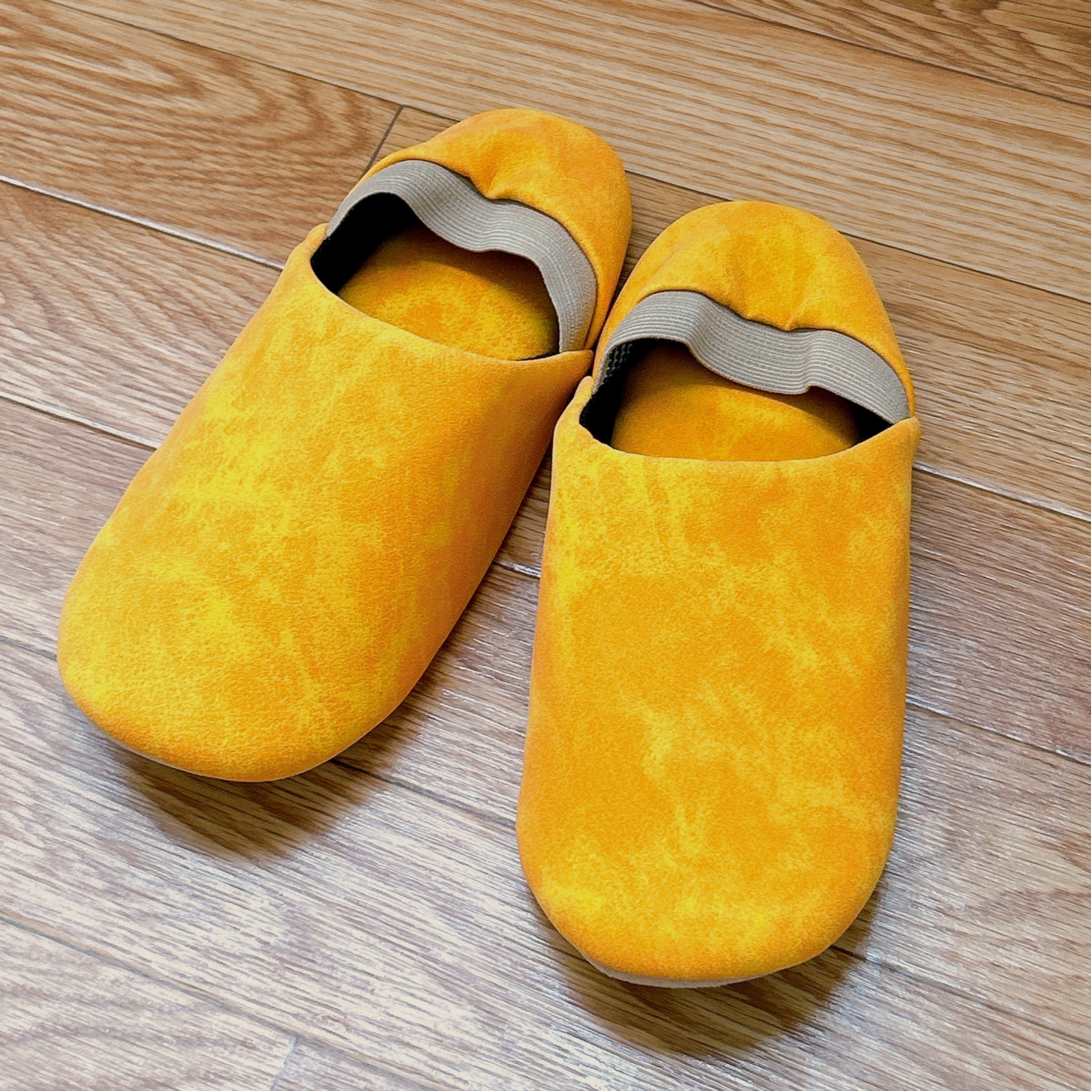 【3COINS】2750円の「多機能ラジオ」がコスパ最高すぎる…！スマホ充電やライト付きで、いざというときの備えに便利です！《正直レビュー》