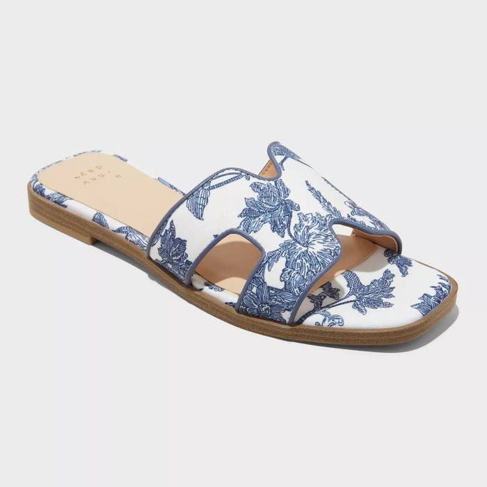 20 Must-Have Target Sandals For The Summer Season