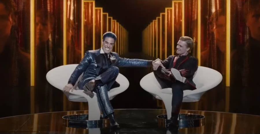 caesar flickerman laugh gif