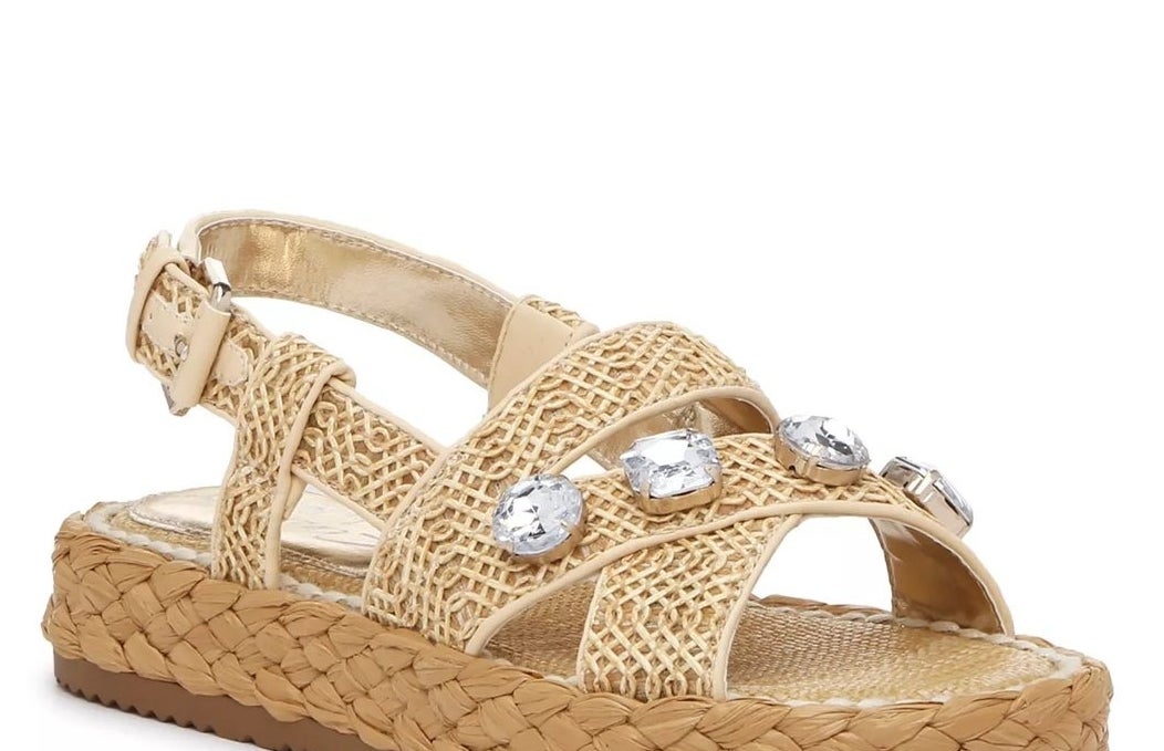 27 Comfortable DSW Shoes So You Don't Get Foot Pain