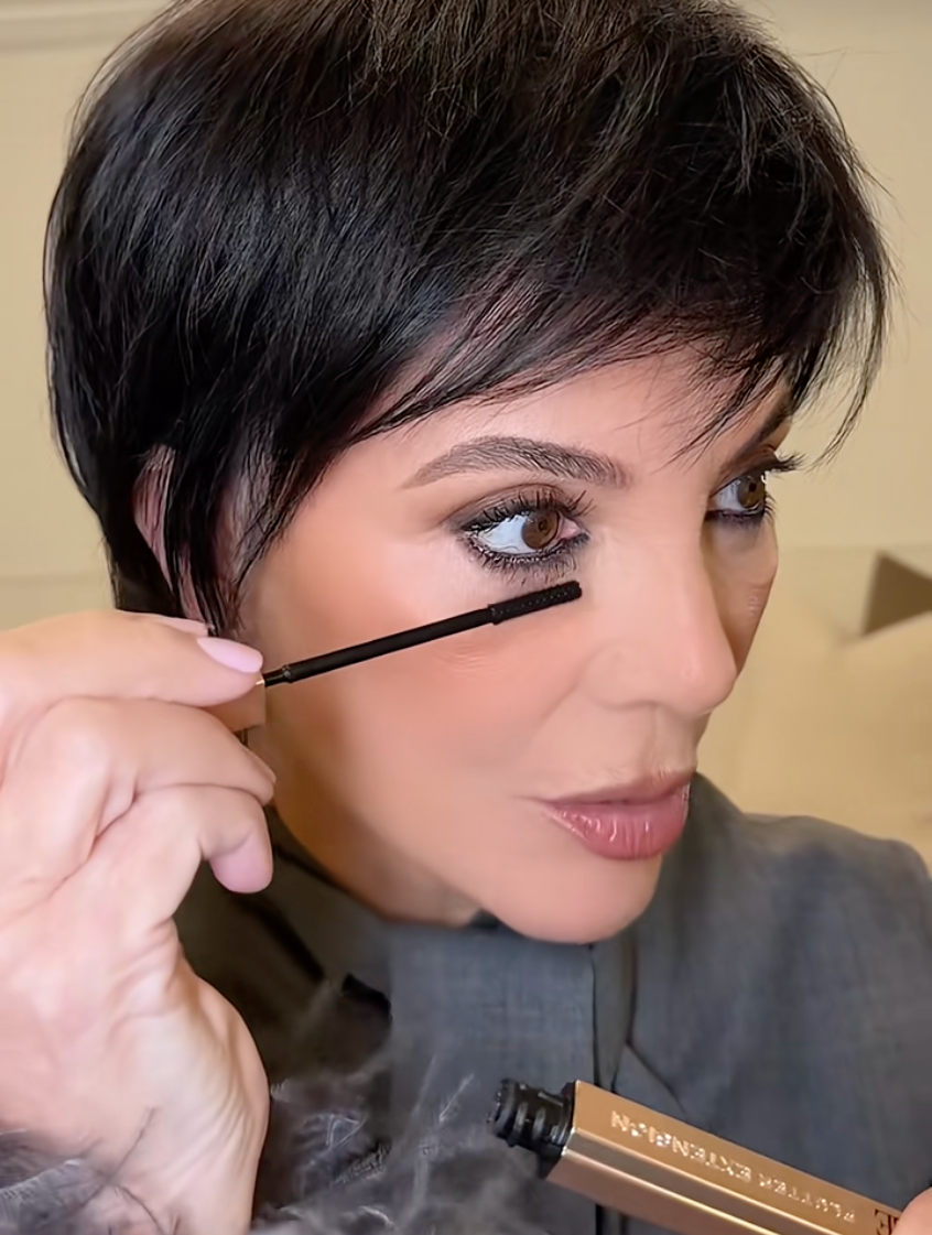 Kris Jenner's New Look Goes Viral