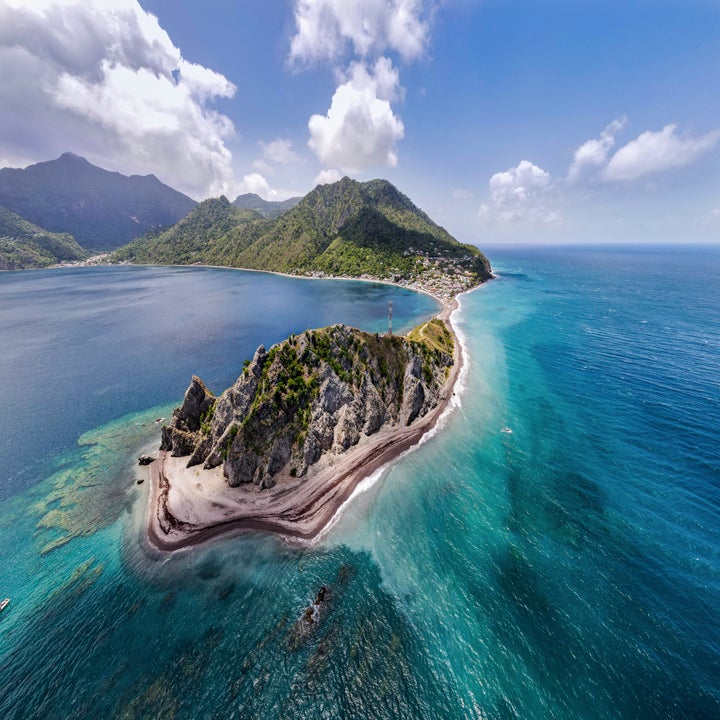 21 "Harsh Realities" Of Living In A Tropical Paradise