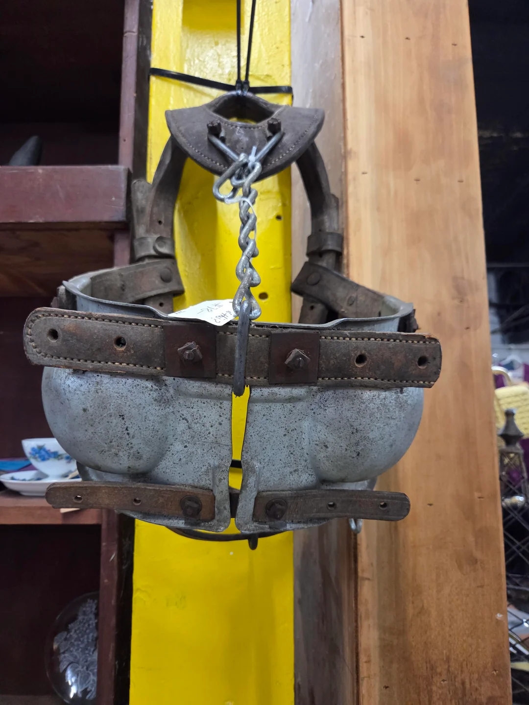 47 Weird Items Identified By People On The Internet