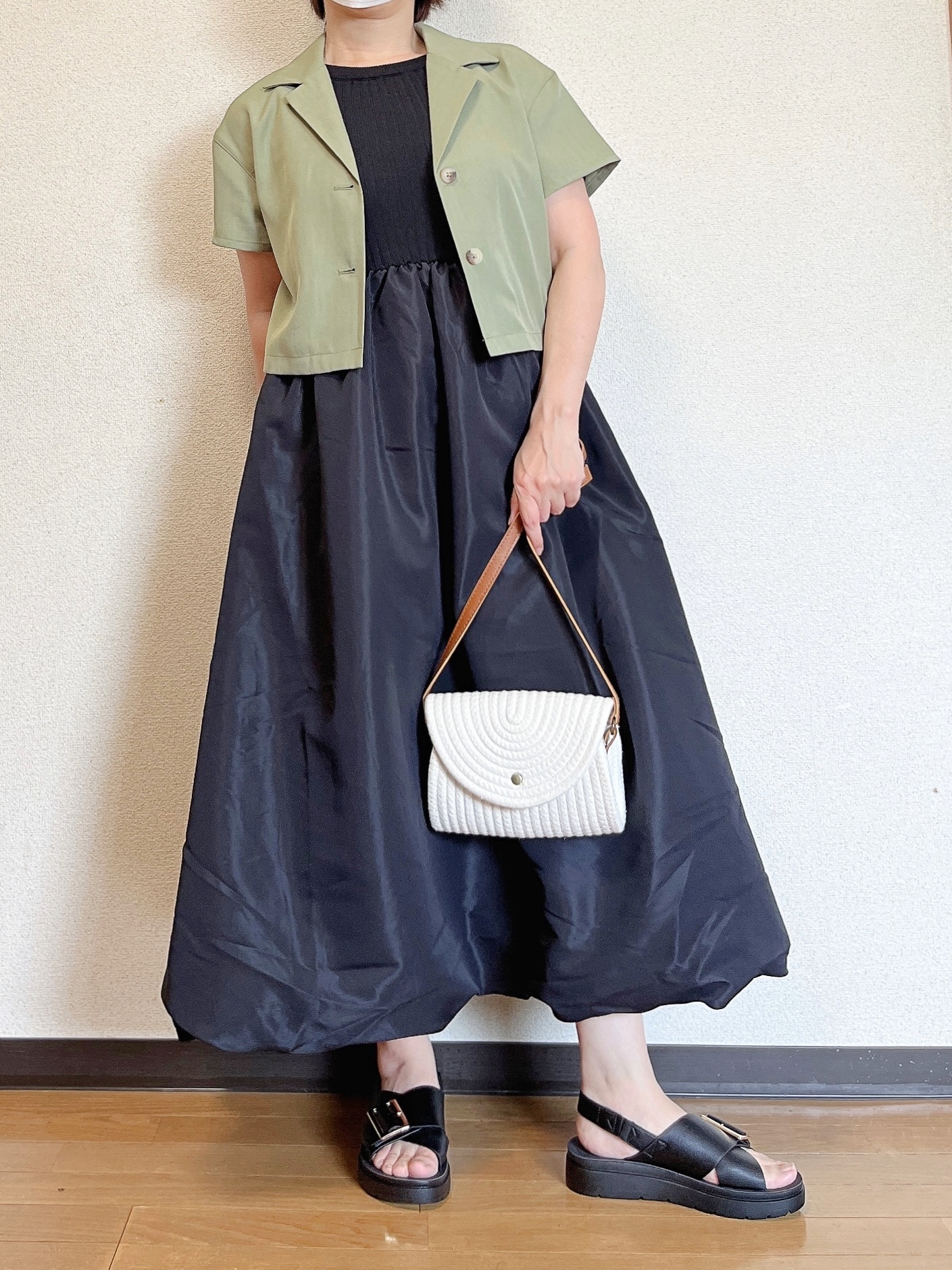 【coca】もうコーデに悩まない！3990円→2490円に値下げの「楽ちんワンピース」すぽんと着るだけで可愛いの！《着用レビュー》【動画・画像】