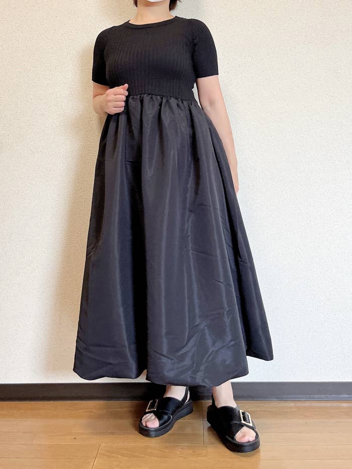 【coca】もうコーデに悩まない！3990円→2490円に値下げの「楽ちんワンピース」すぽんと着るだけで可愛いの！《着用レビュー》