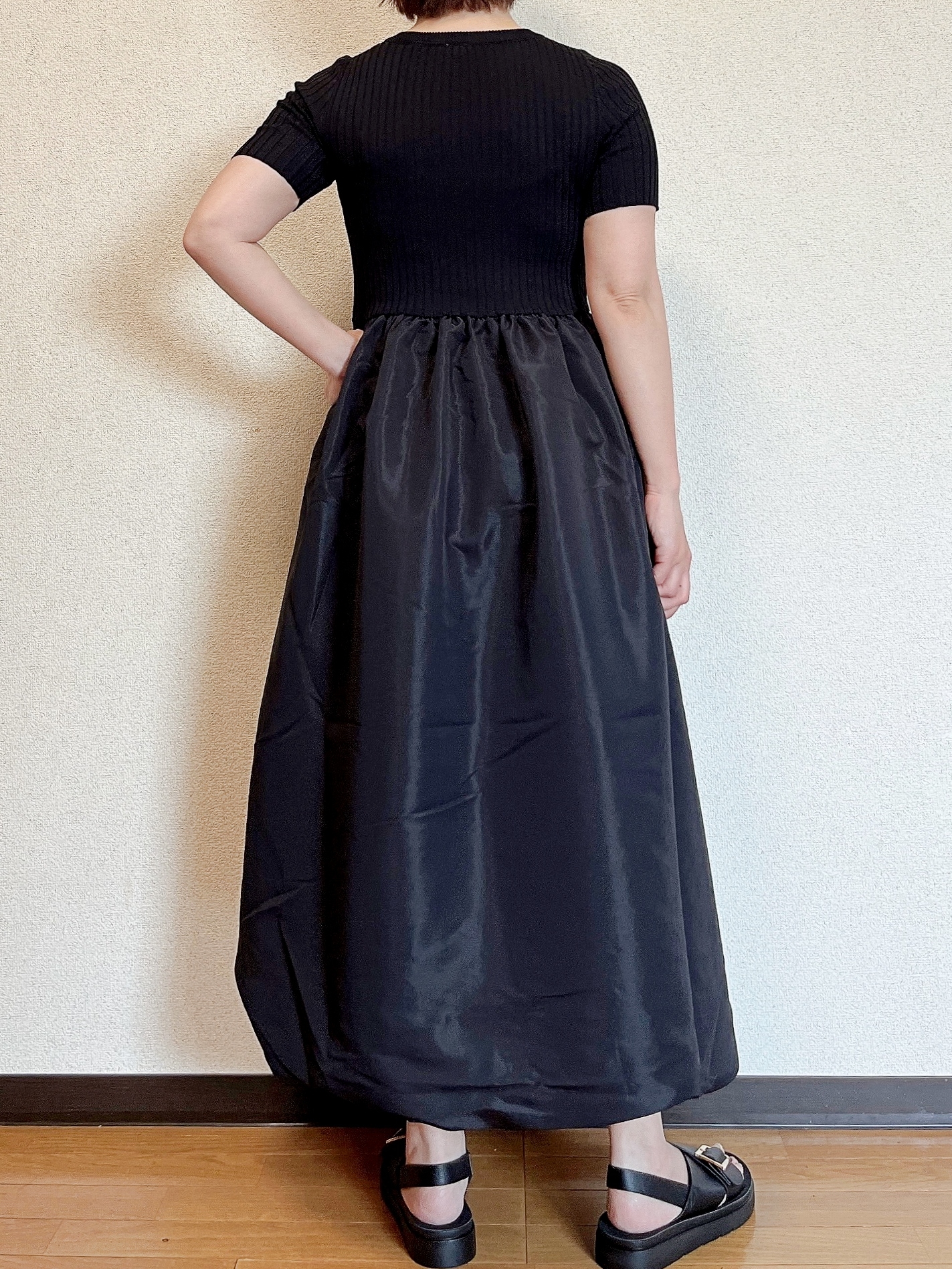 【coca】もうコーデに悩まない！3990円→2490円に値下げの「楽ちんワンピース」すぽんと着るだけで可愛いの！《着用レビュー》