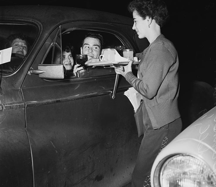 17 Jobs From Back In The Day That No Longer Exist