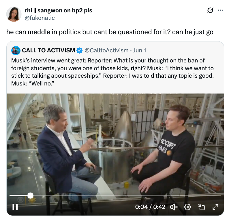 People Are Laughing At This Painfully Awkward Elon Musk Interview Moment