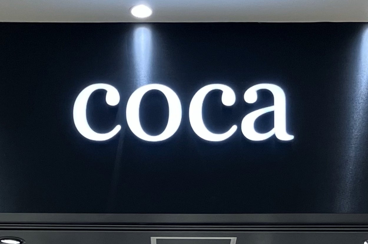 【coca】クシュッと感が目を惹く「1490円トップス」レトロなデザインが可愛すぎ…！ふんわりシルエットで、体型カバーにもぴったり《着用レビュー》