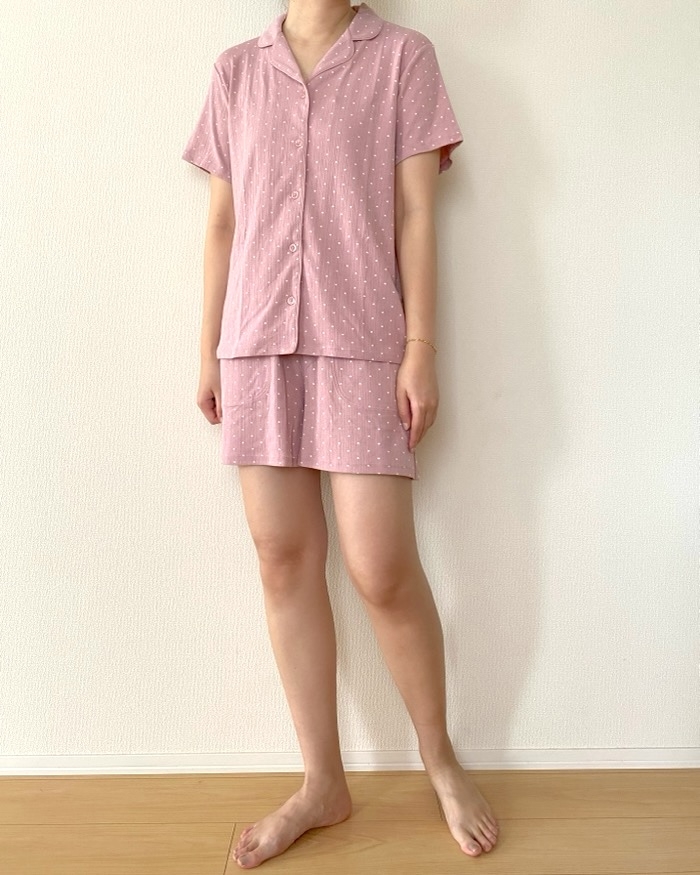 【GU】「着心地サイコー！」「色違いも買う」2990円→2490円の『さらさらパジャマ』くすみピンクが大人かわいいの！《着用レビュー》【画像・動画】