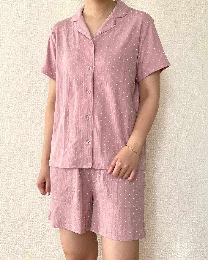 【GU】「着心地サイコー！」「色違いも買う」2990円→2490円の『さらさらパジャマ』くすみピンクが大人かわいいの！《着用レビュー》【画像・動画】