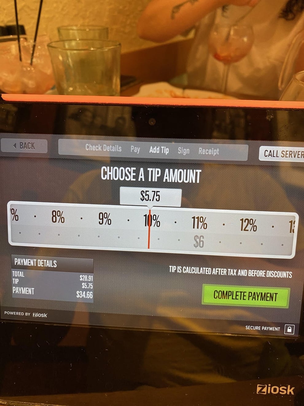 22 Photos That Prove Tipping Culture Is Out Of Control