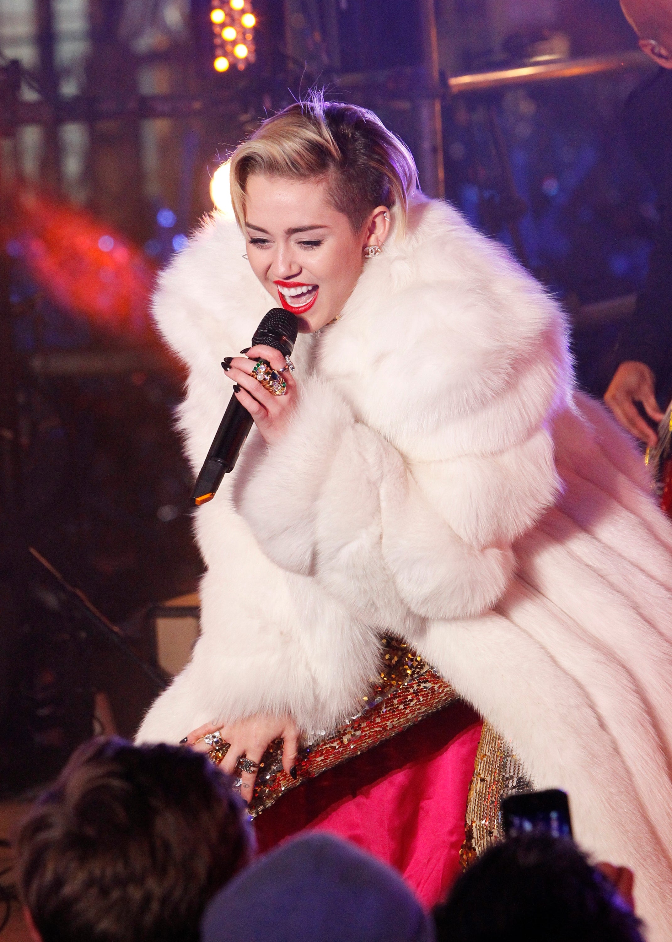 Miley Cyrus Bangerz Era, Hip-Hop Comments Divide Fans