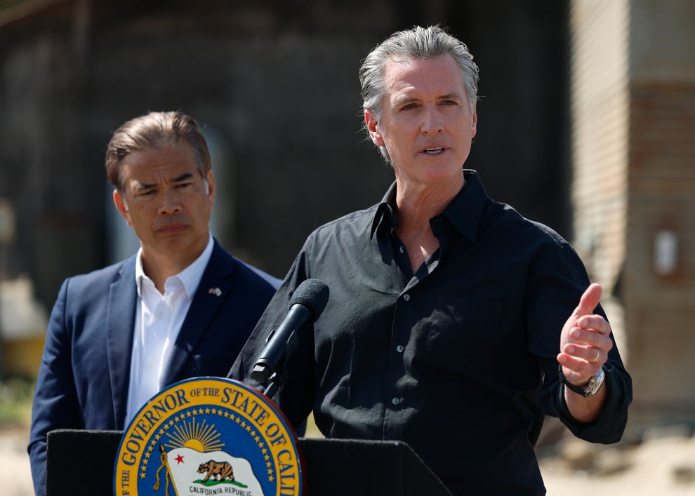 Governor Newsom Is Going Viral For Telling Off This Republican Governor ...