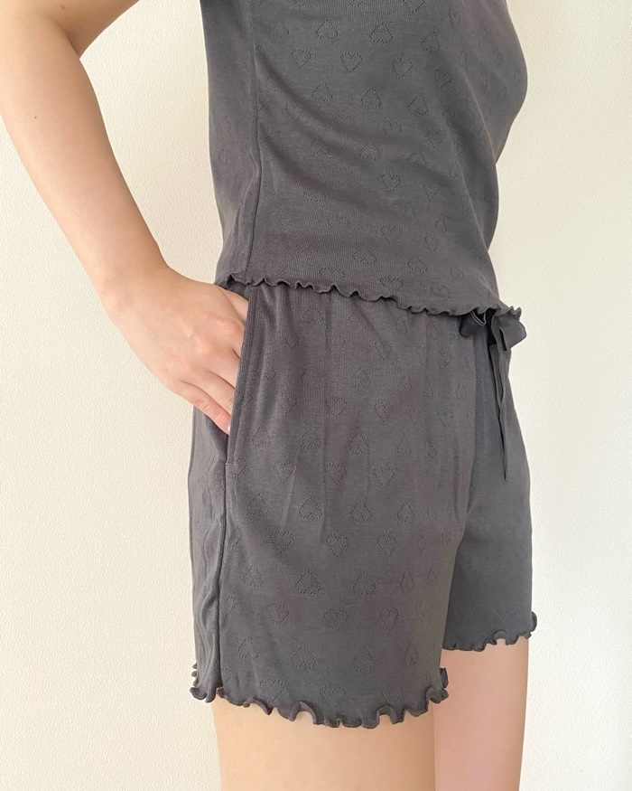 【GU】熱帯夜はいつもこれ着てたい！2290円→1490円の「激かわルームウェア」汗ばんでもサラッと気持ちいいの！《着用レビュー》【画像・動画】