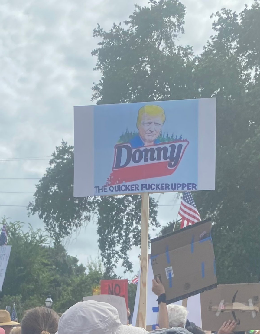 The 23 Absolute Best Signs From The 