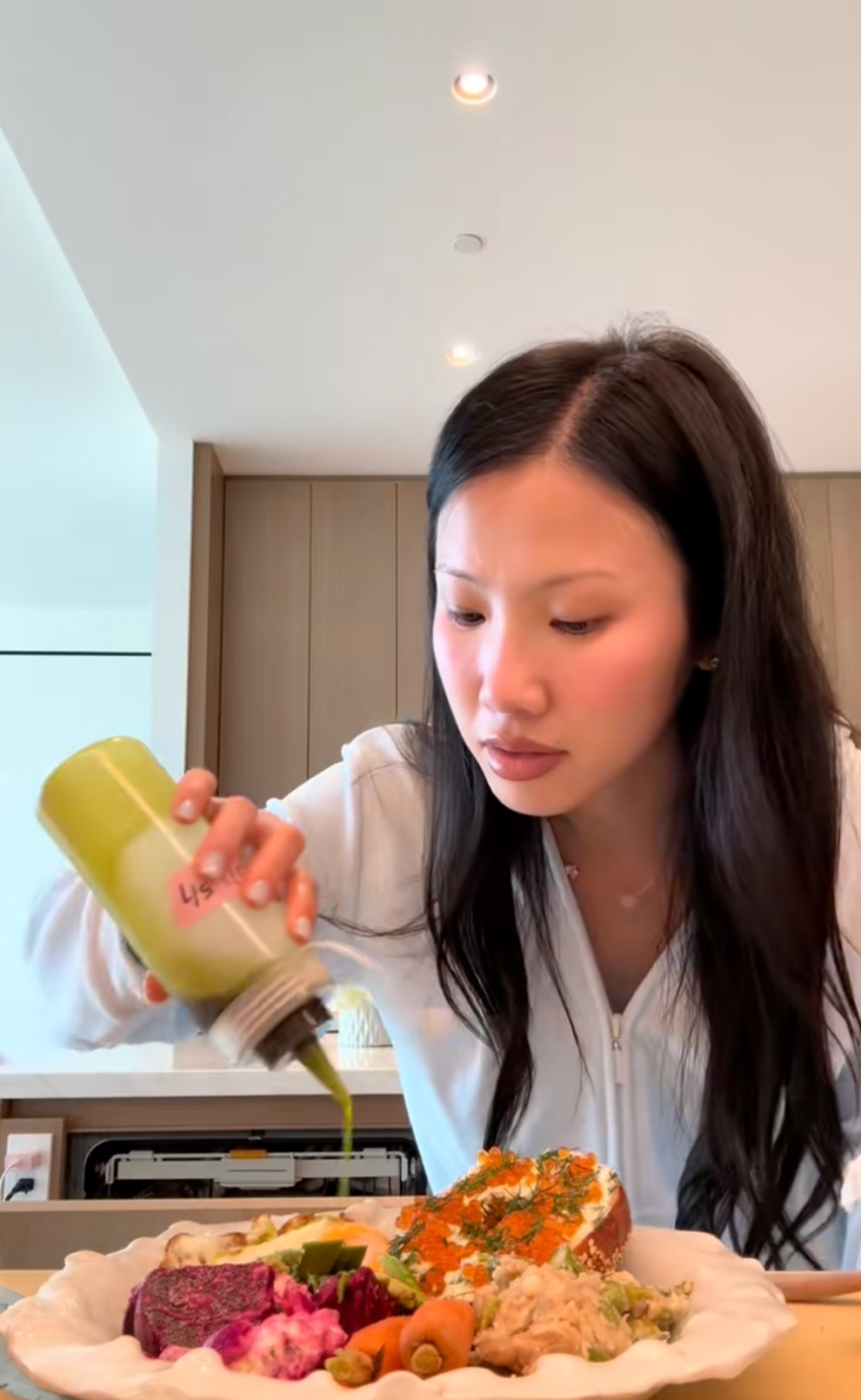 Why Everyone Is Obsessed With The Viral Allison Plates