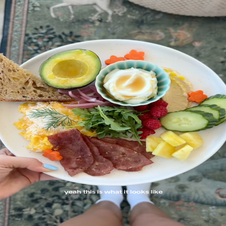 Why Everyone Is Obsessed With The Viral Allison Plates